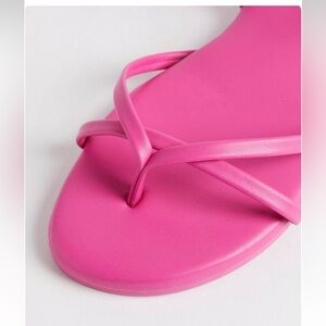 torrid | Shoes | Torrid Strappy Sandal Fuscia Ww Size 7w Nwt | Poshmark